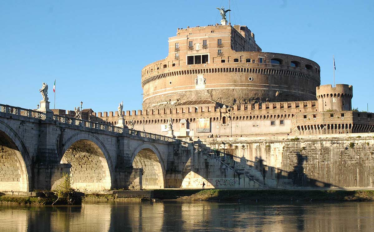 Castel Sant’Angelo, Mausoleo del Emperador Adriano | ArcheoRoma